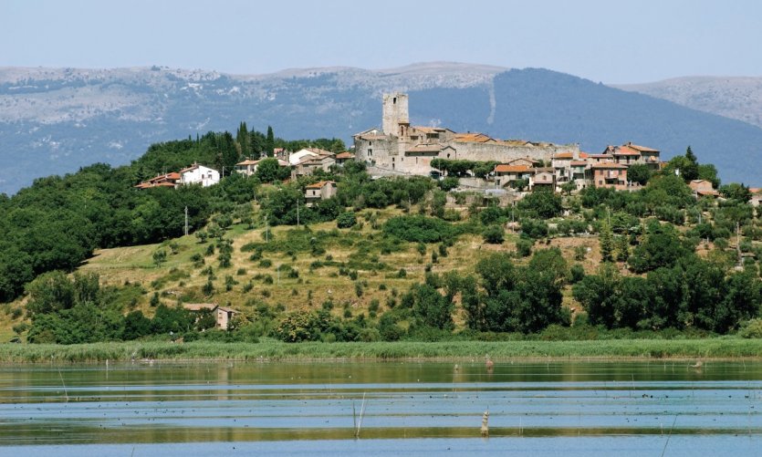 LAC TRASIMENE : Guide, actualité, adresses, avis - Petit Futé LAC TRASIMENE : Guide, actualité, adresses, avis - Petit Futé